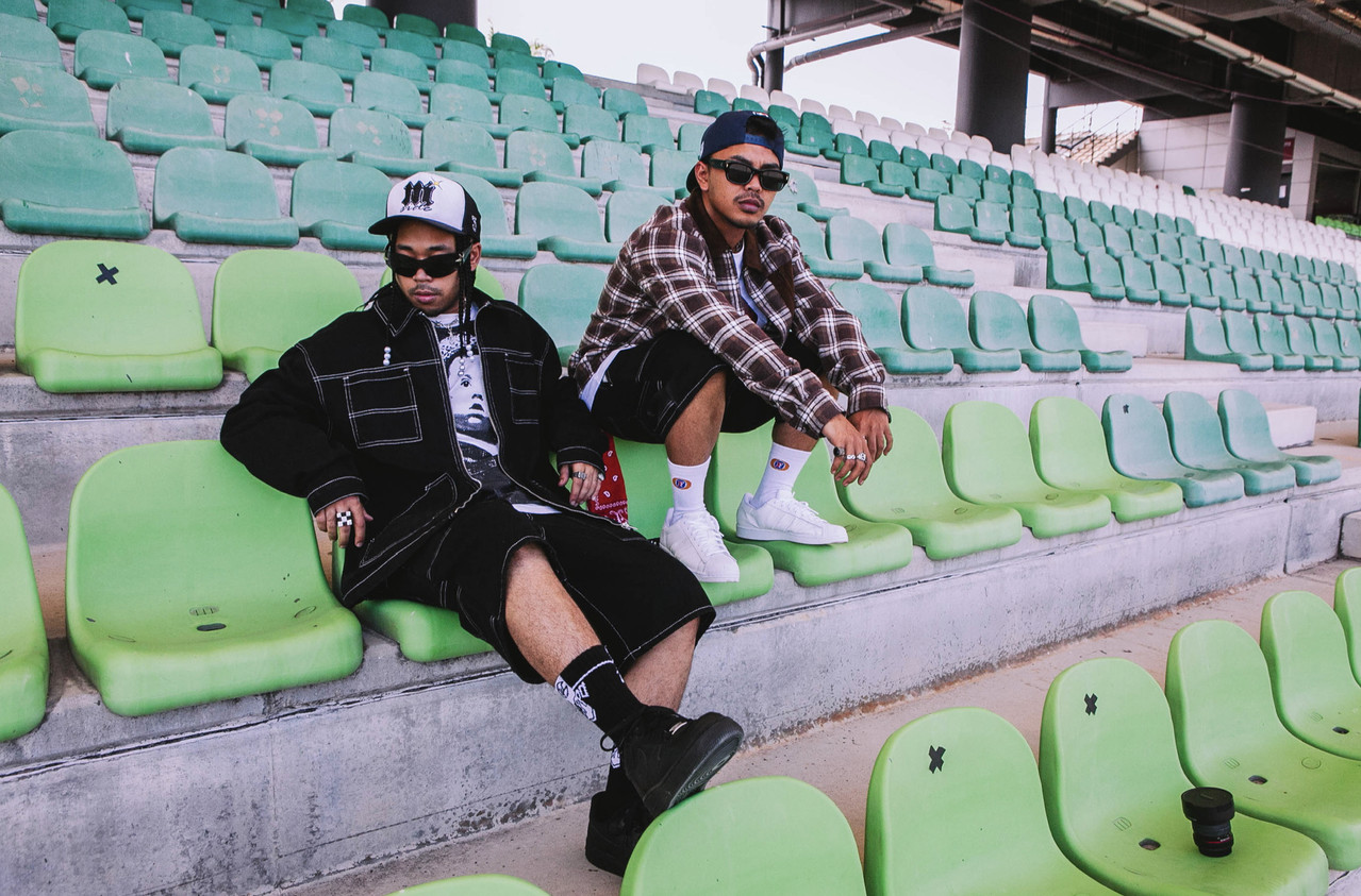 Merungkai Segala Urusan 53 Universe – noisy headspace